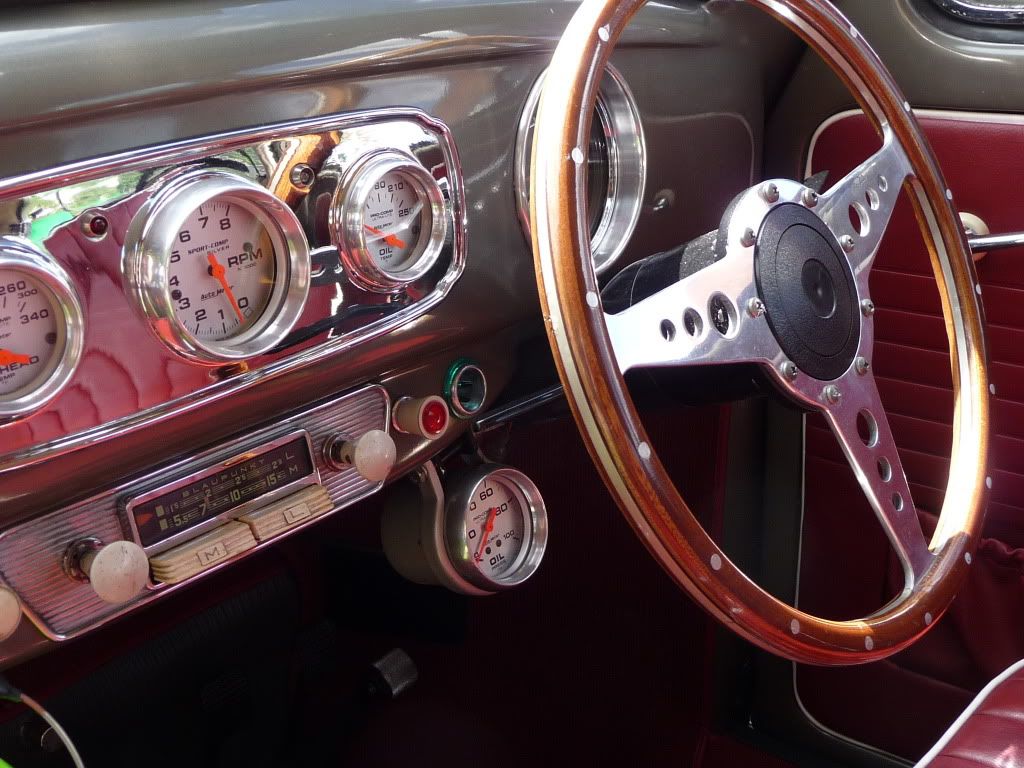 For Sale Oval Bug Motometer Gauge Panel And Autometer Gauges Volkszone Forum 